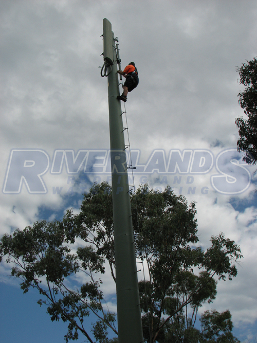 Vertical Fall Arrest – Riverlands Roofing and Waterproofing